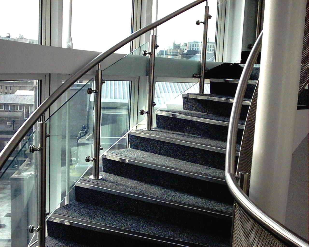 Tubular Stainless Steel Handrail System SG System Products